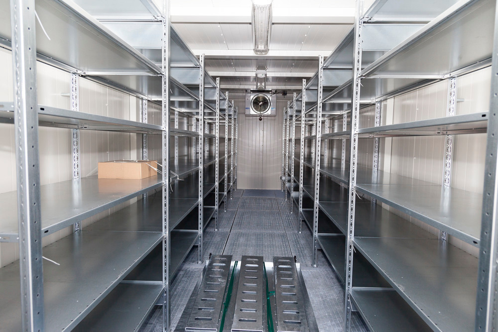 Built-in shelves for fire-rated store