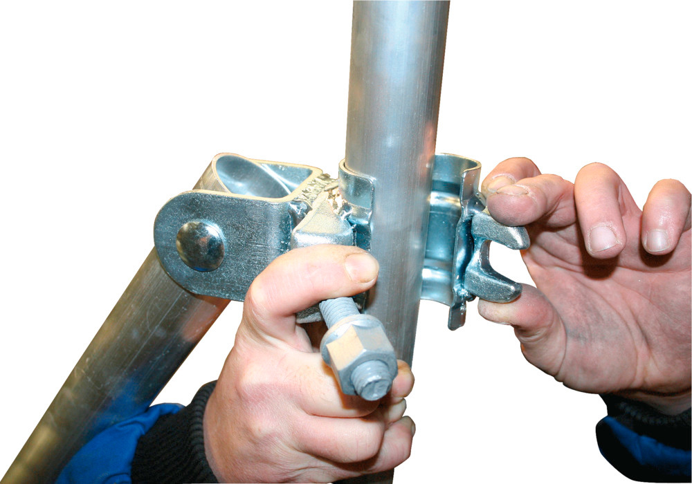 Scaffold brace for increased stability